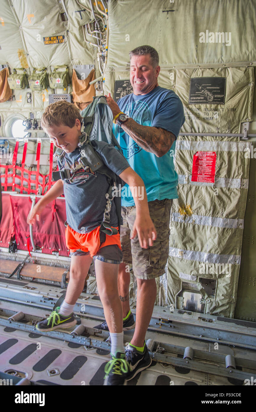 Three part strap hi-res stock photography and images - Alamy