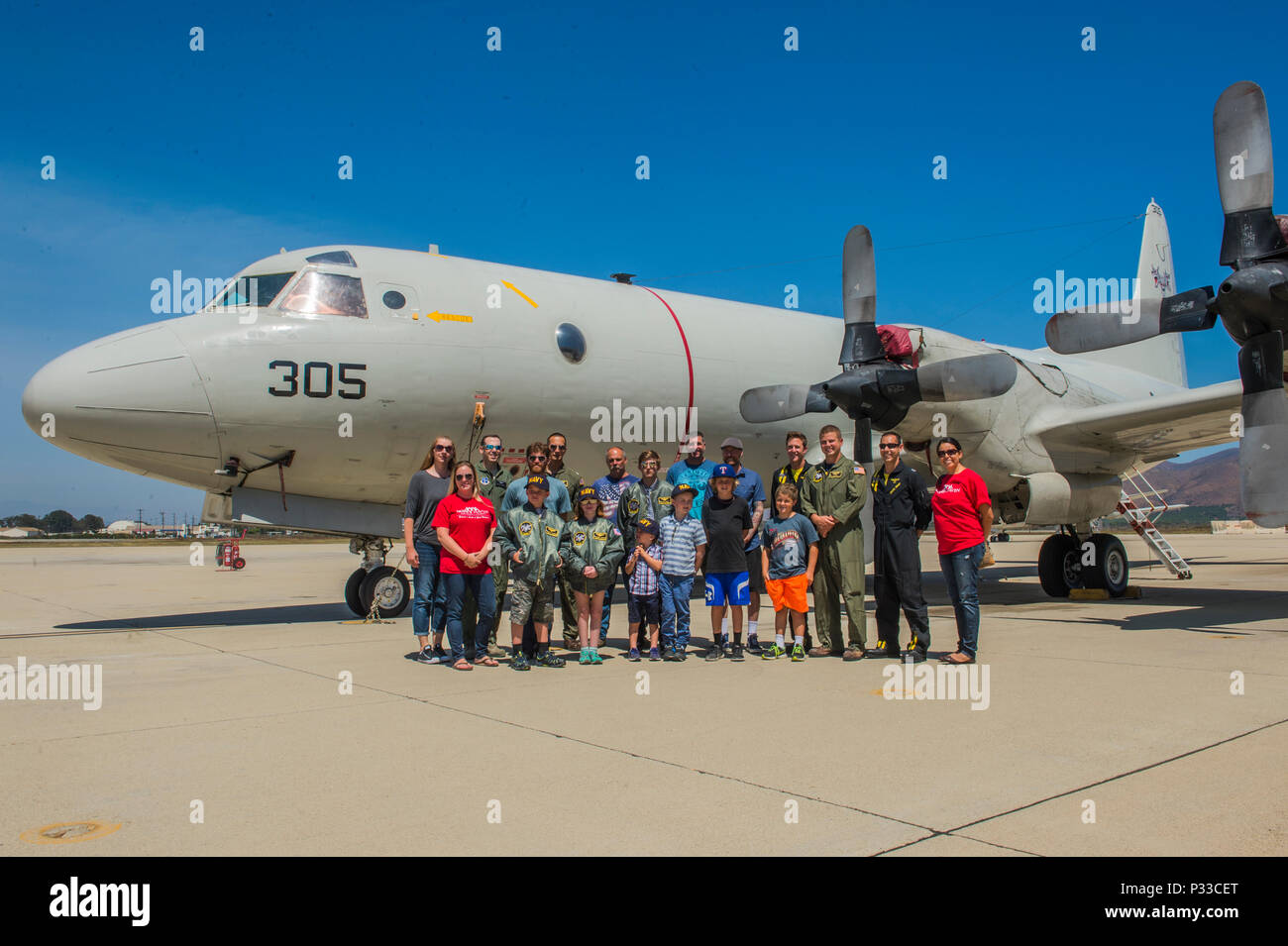 We re nawcwd hi-res stock photography and images - Alamy