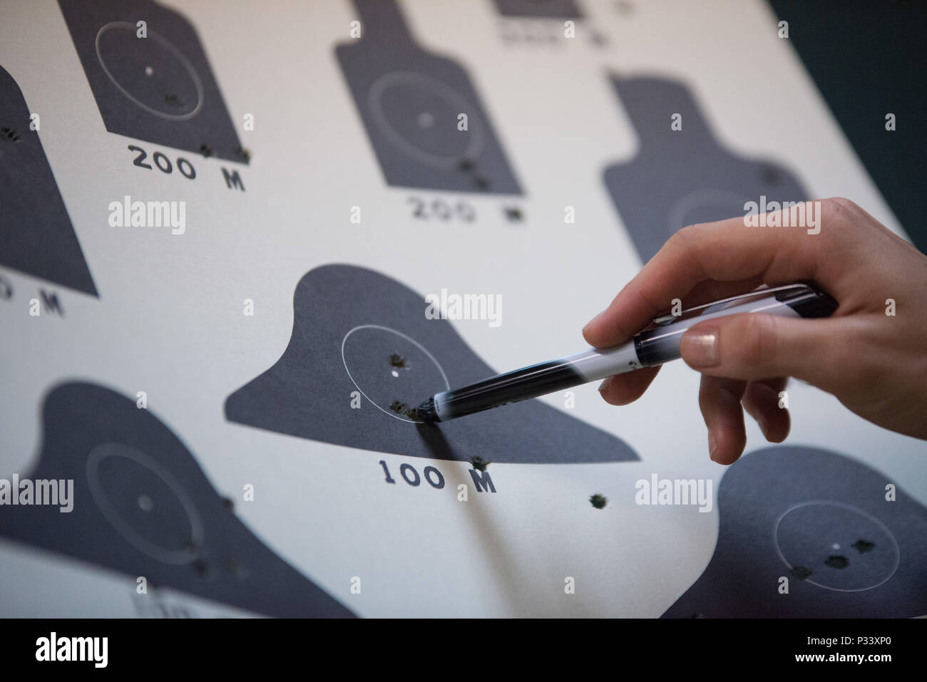 M4 m4a1 qualification range hi-res stock photography and images - Alamy