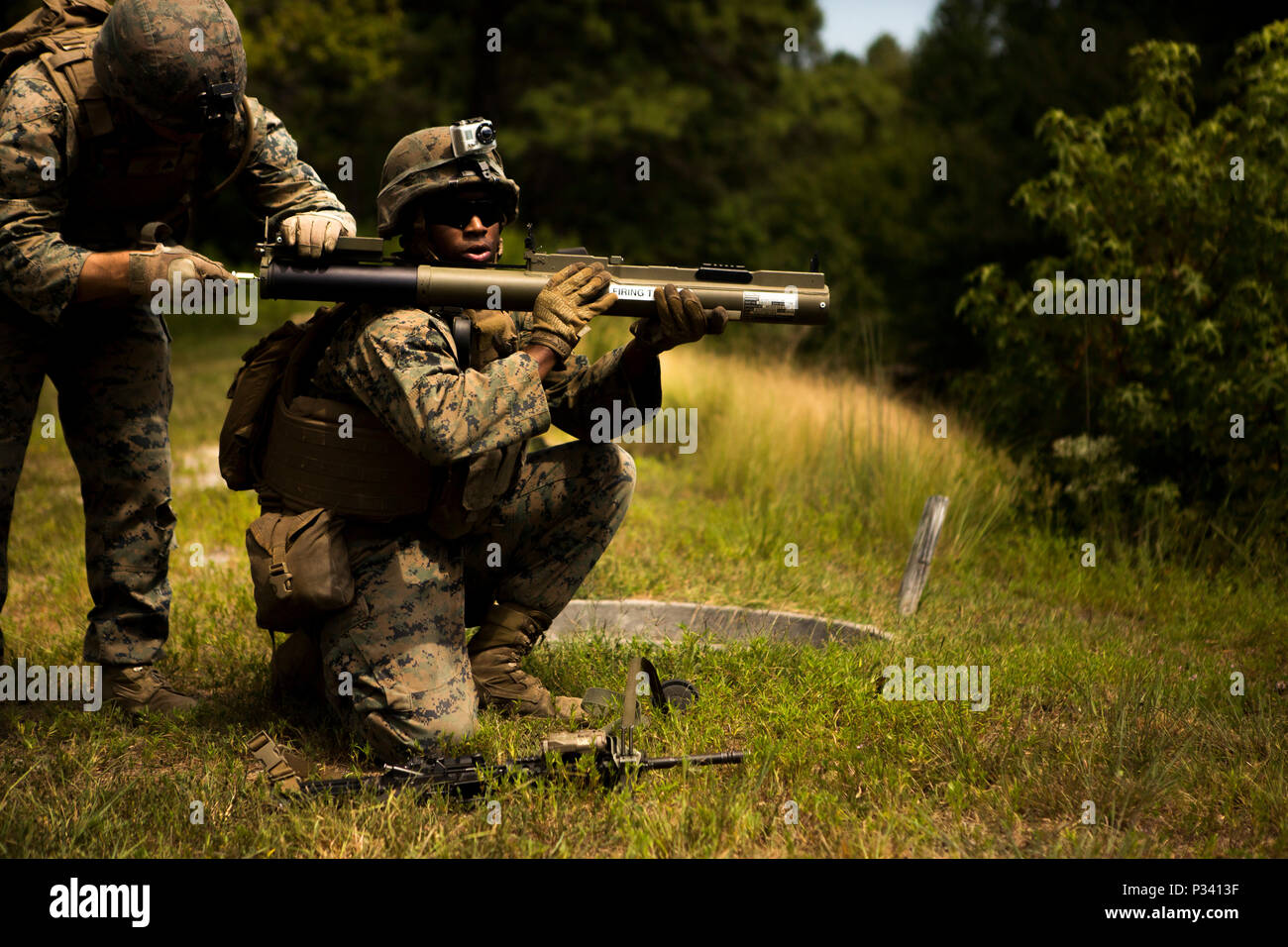 M136 at4 light anti armor weapon hi-res stock photography and images ...