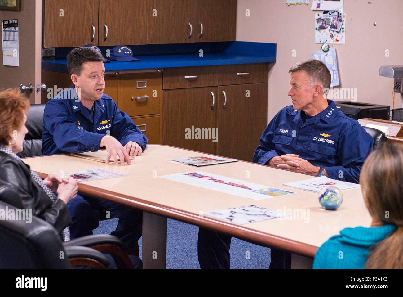 Aws office hi-res stock photography and images - Alamy