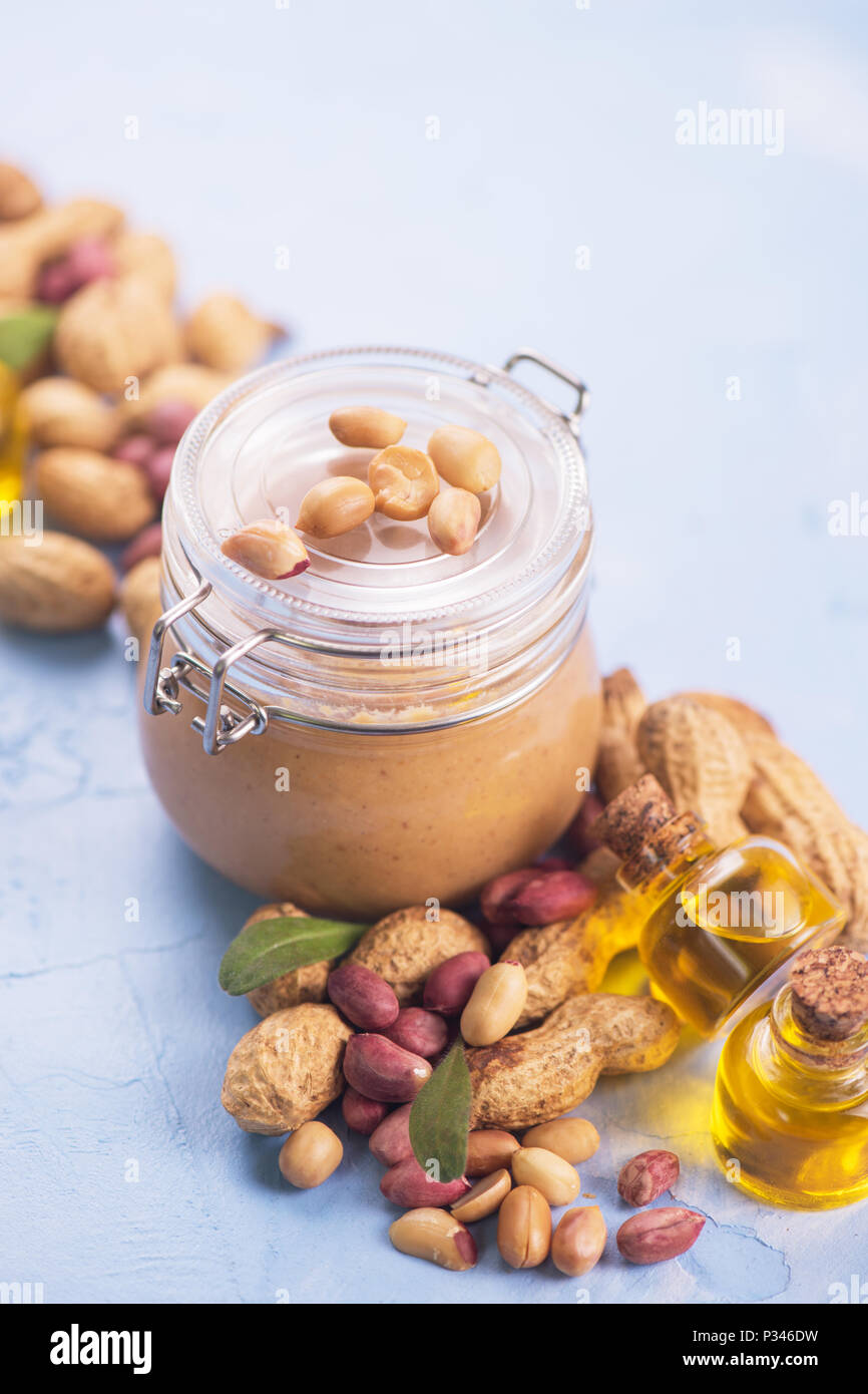 Natural peanut butter Stock Photo - Alamy