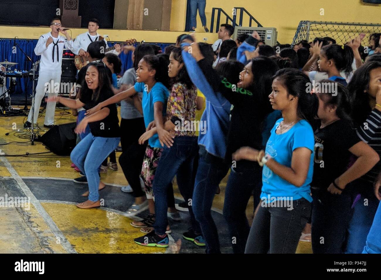 Chris holden hi-res stock photography and images - Alamy