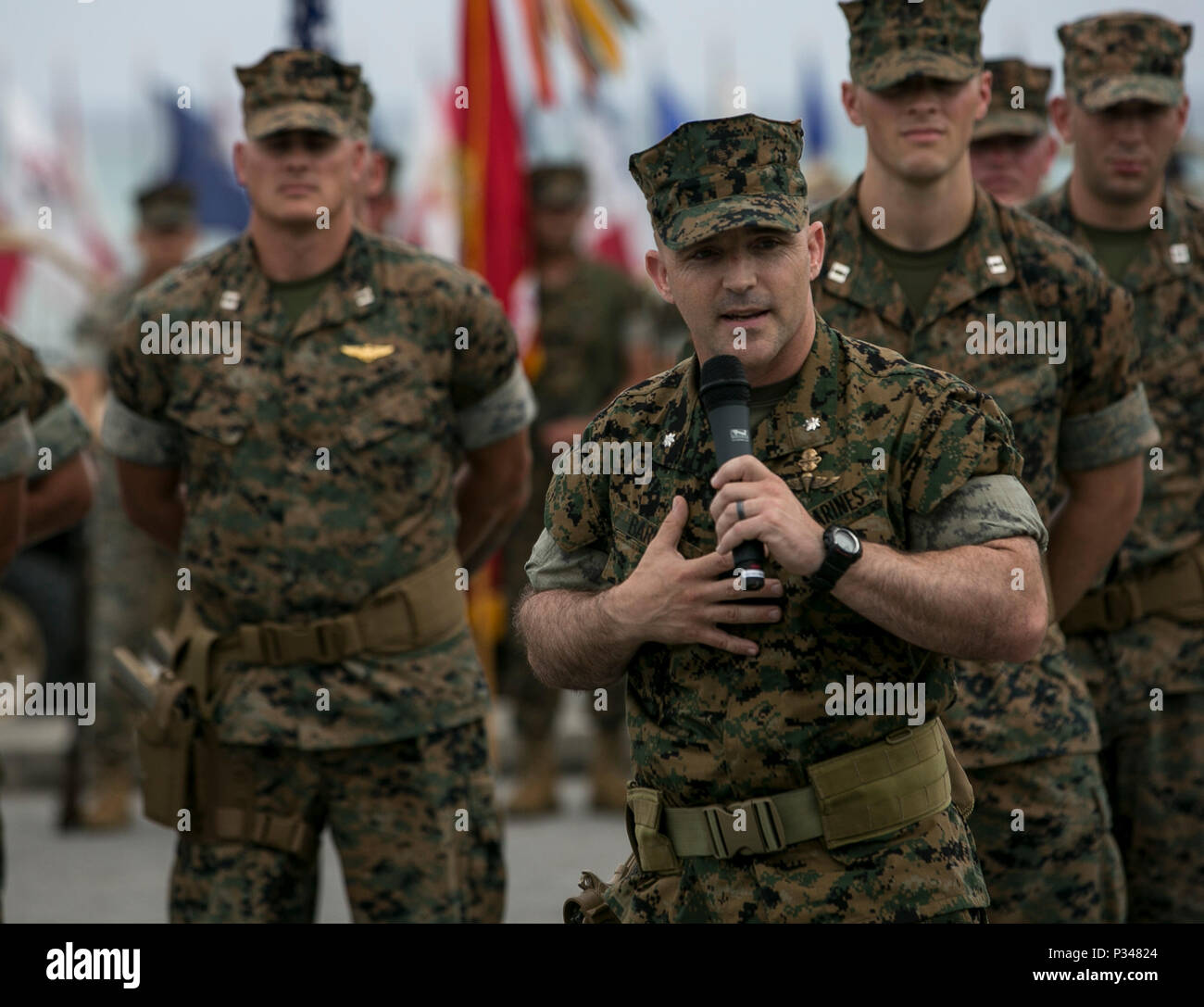Lt. Col. Sean Barnes, the commanding officer of 3rd Reconnaissance ...