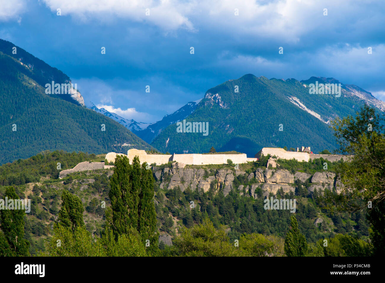 Vauban castle of Mont Dauphin in the french alps Stock Photo - Alamy