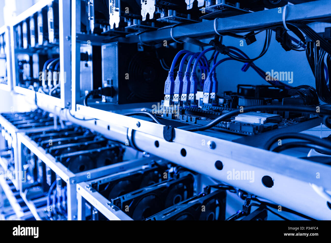 Mining cables hi-res stock photography and images - Alamy