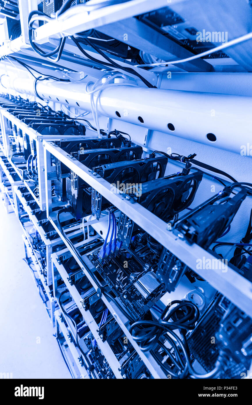 Ethereum rig hi-res stock photography and images - Alamy