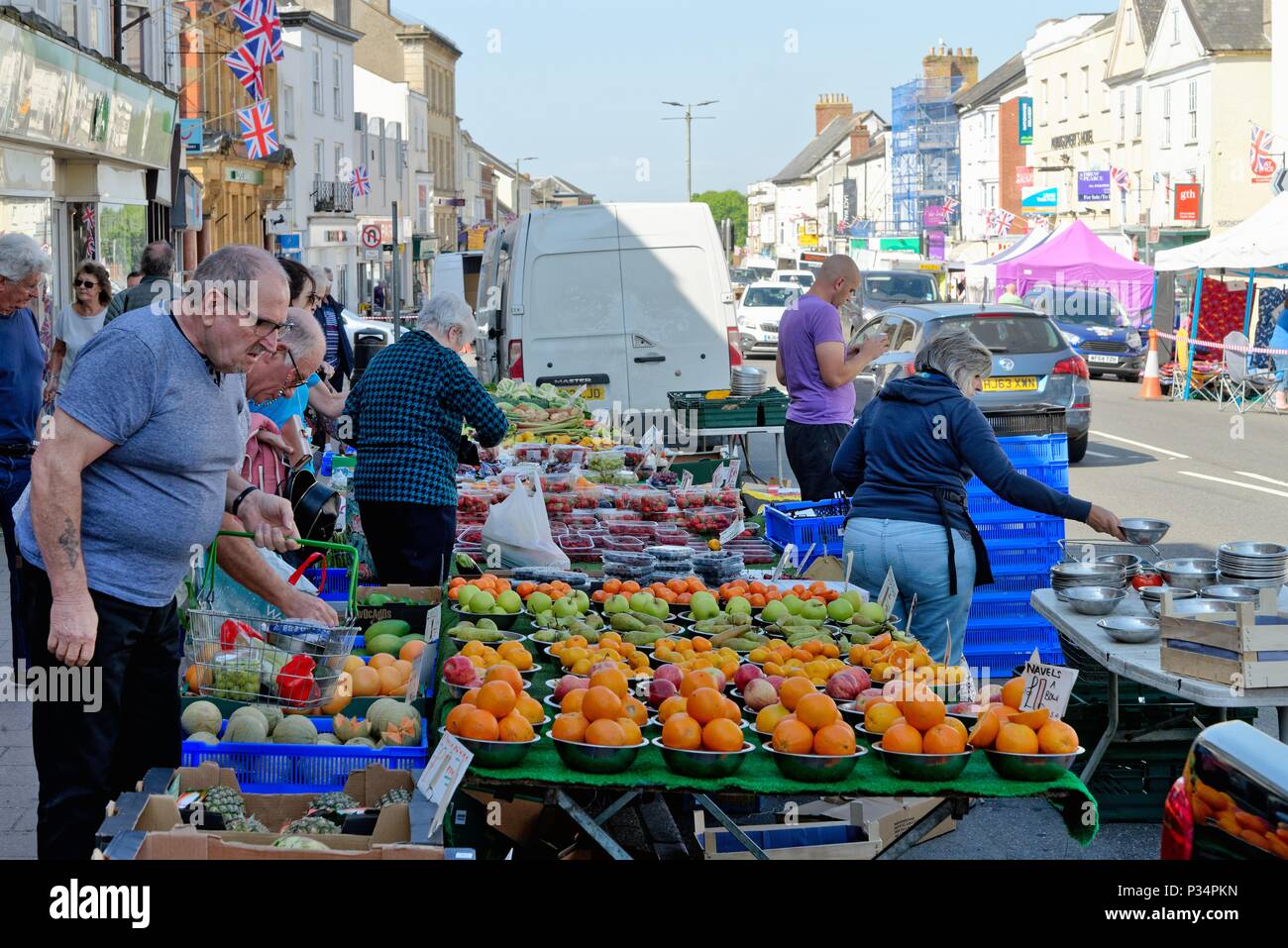Market day honiton devon uk hi-res stock photography and images - Alamy