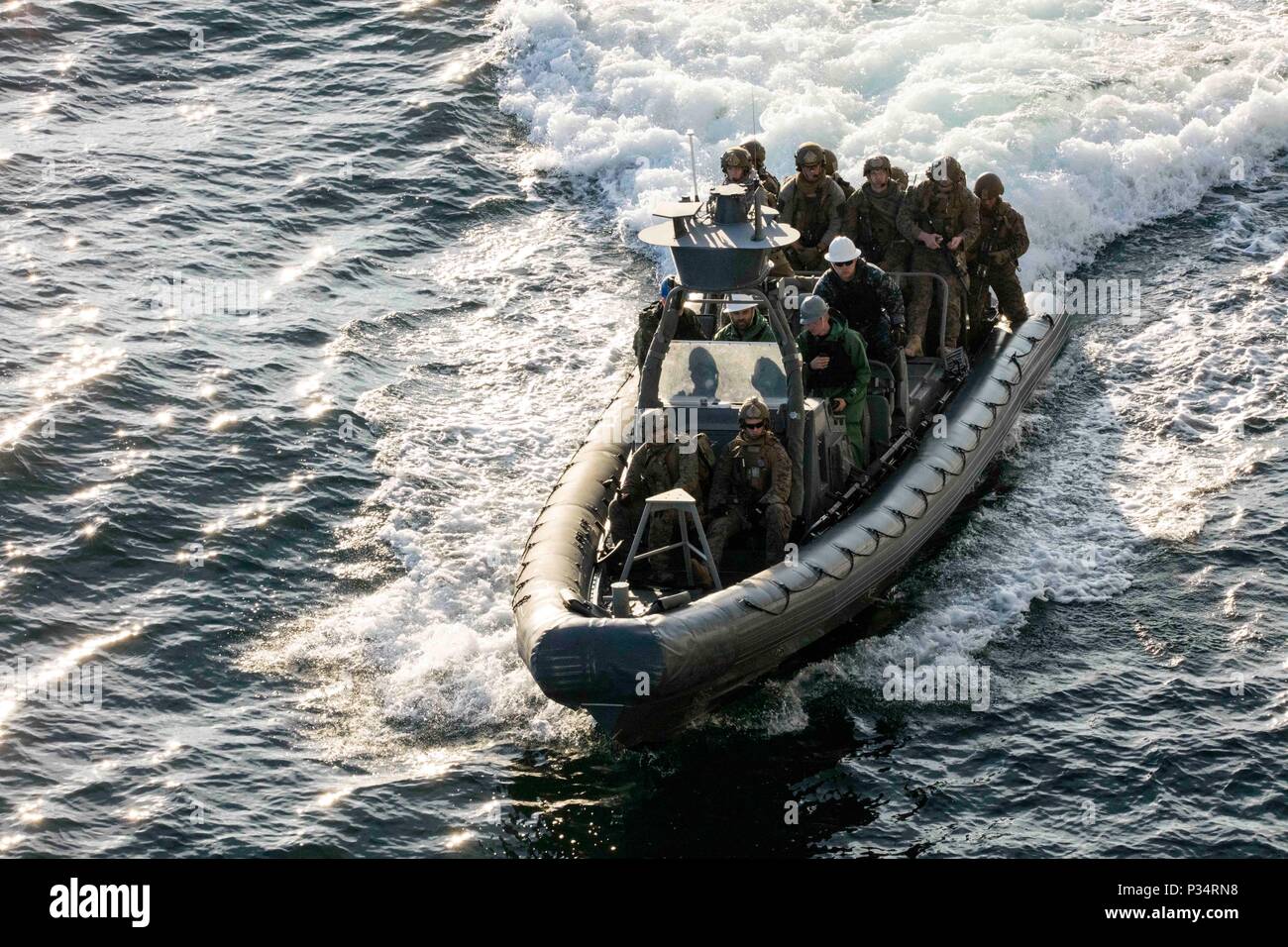 Naval special warfare unit 4 hi-res stock photography and images - Alamy