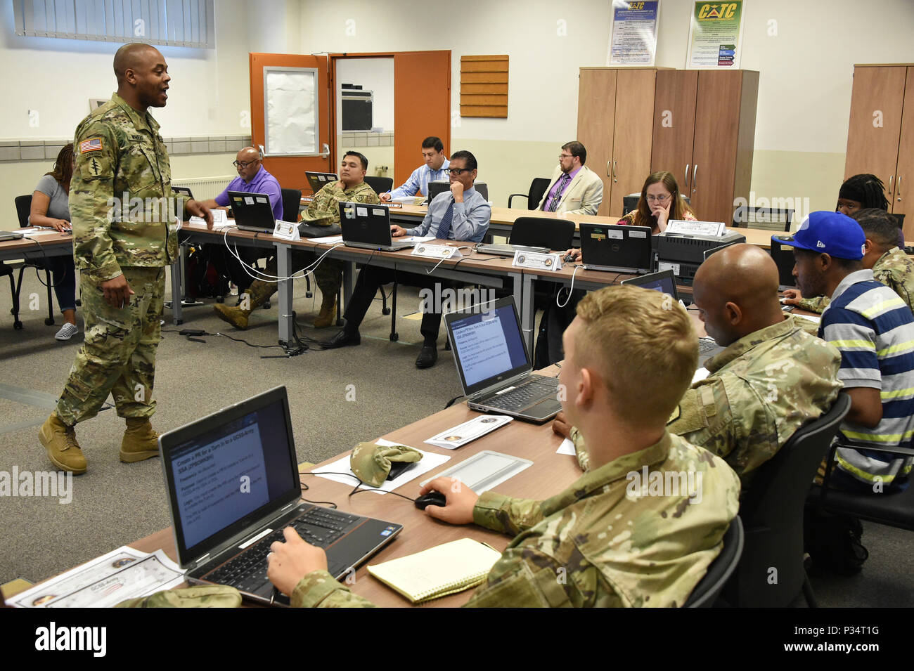 Global combat support system hi-res stock photography and images - Alamy