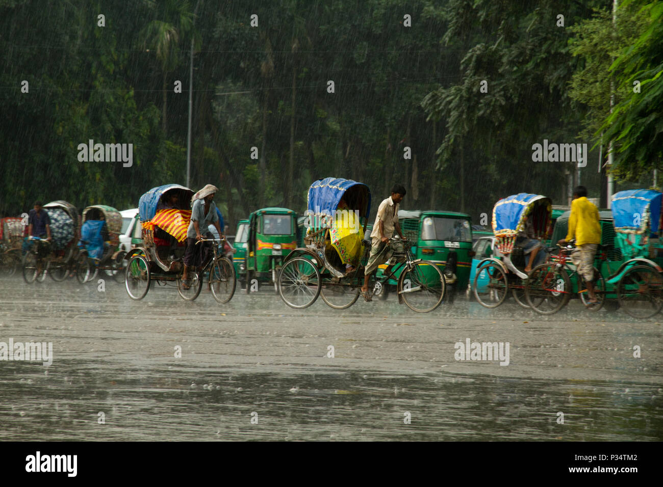 Cycle Rickshaw Bangladesh High Resolution Stock Photography and Images ...