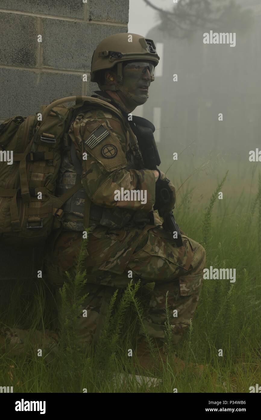 505th military intelligence brigade hi-res stock photography and images ...