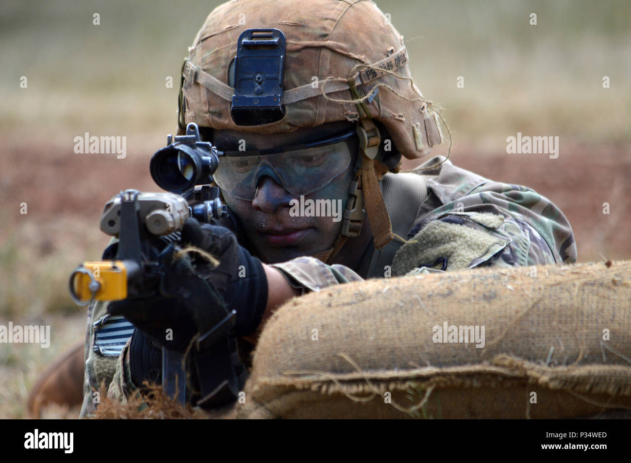 Move under direct fire hi-res stock photography and images - Alamy