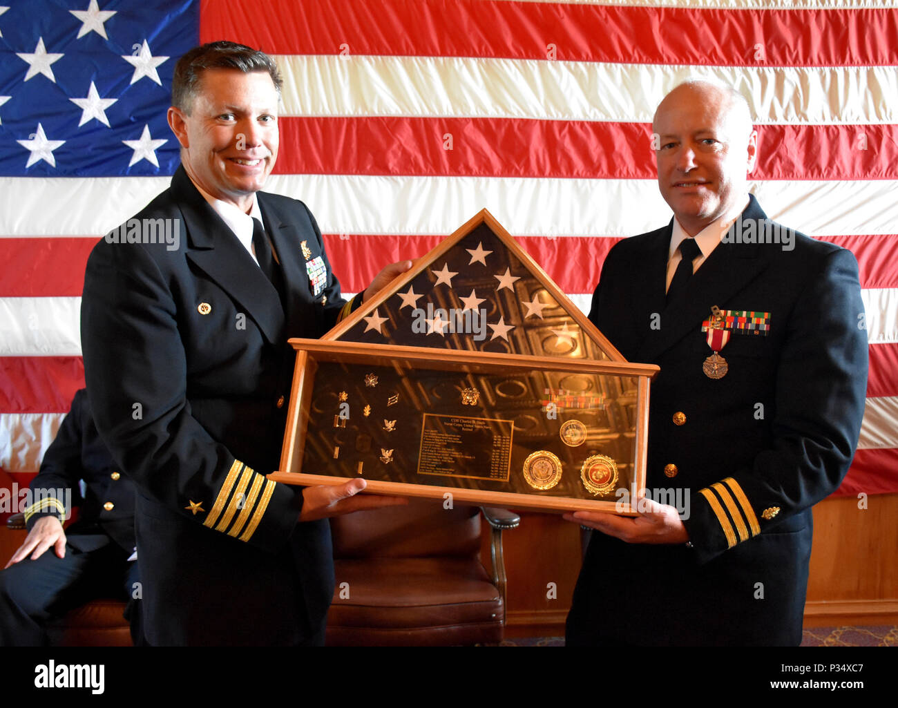 R 34 class hi-res stock photography and images - Alamy