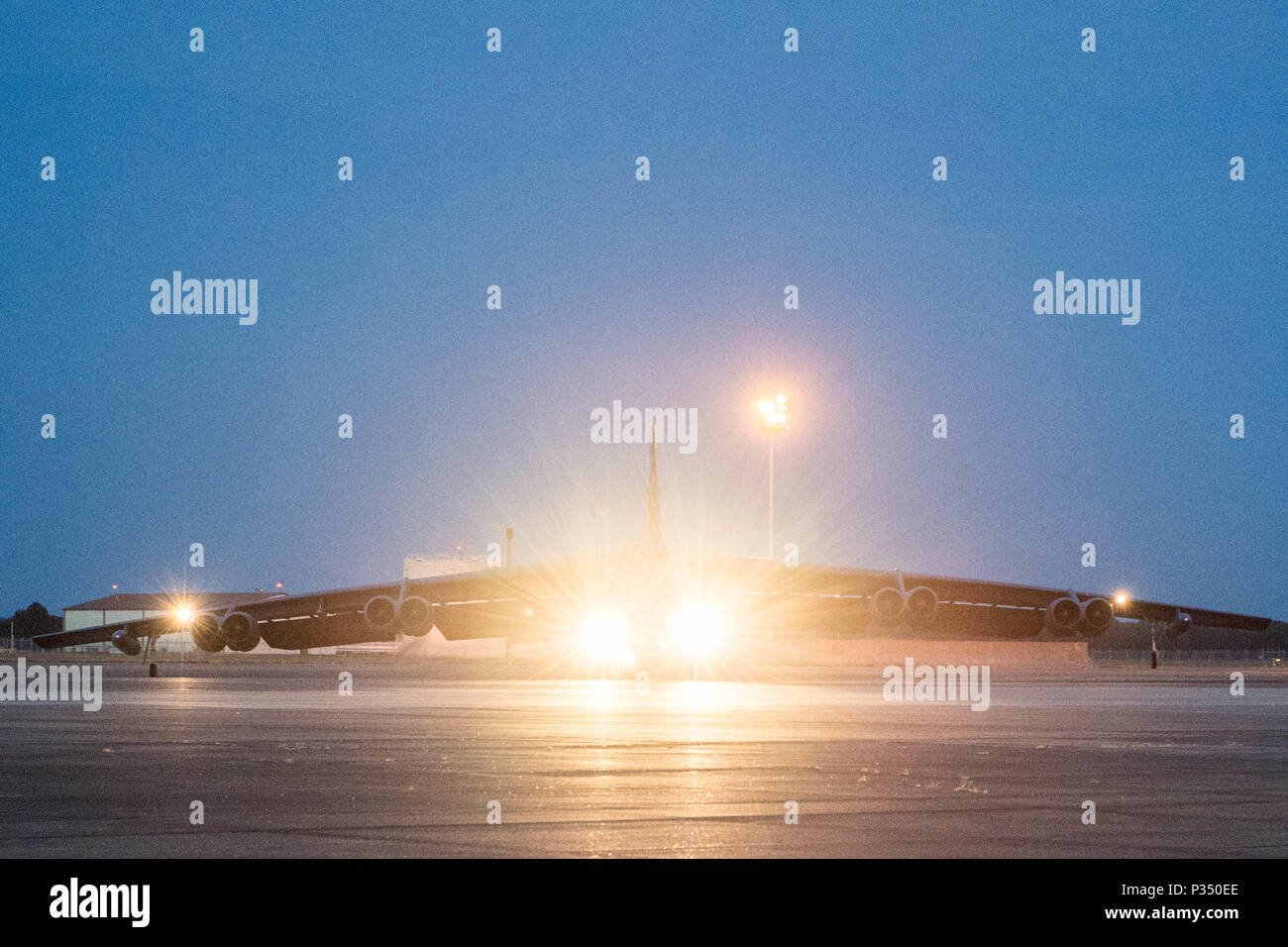 A B-52 Stratofortress, from the 96th Bomb Squadron, returns to ...
