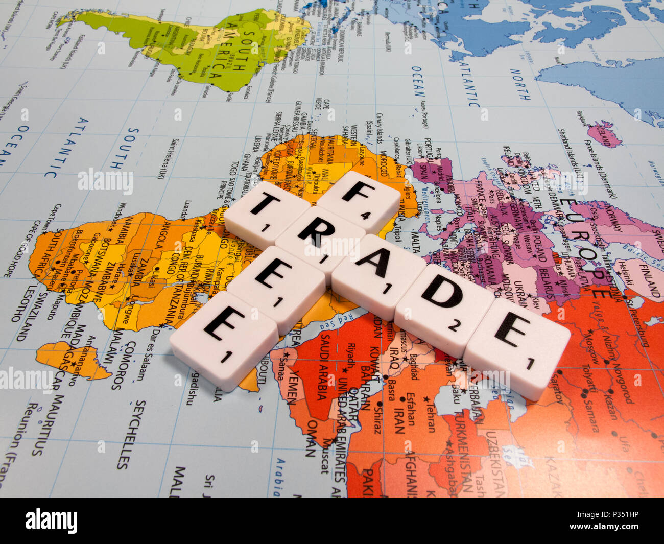 Tariffs world map hi-res stock photography and images - Alamy
