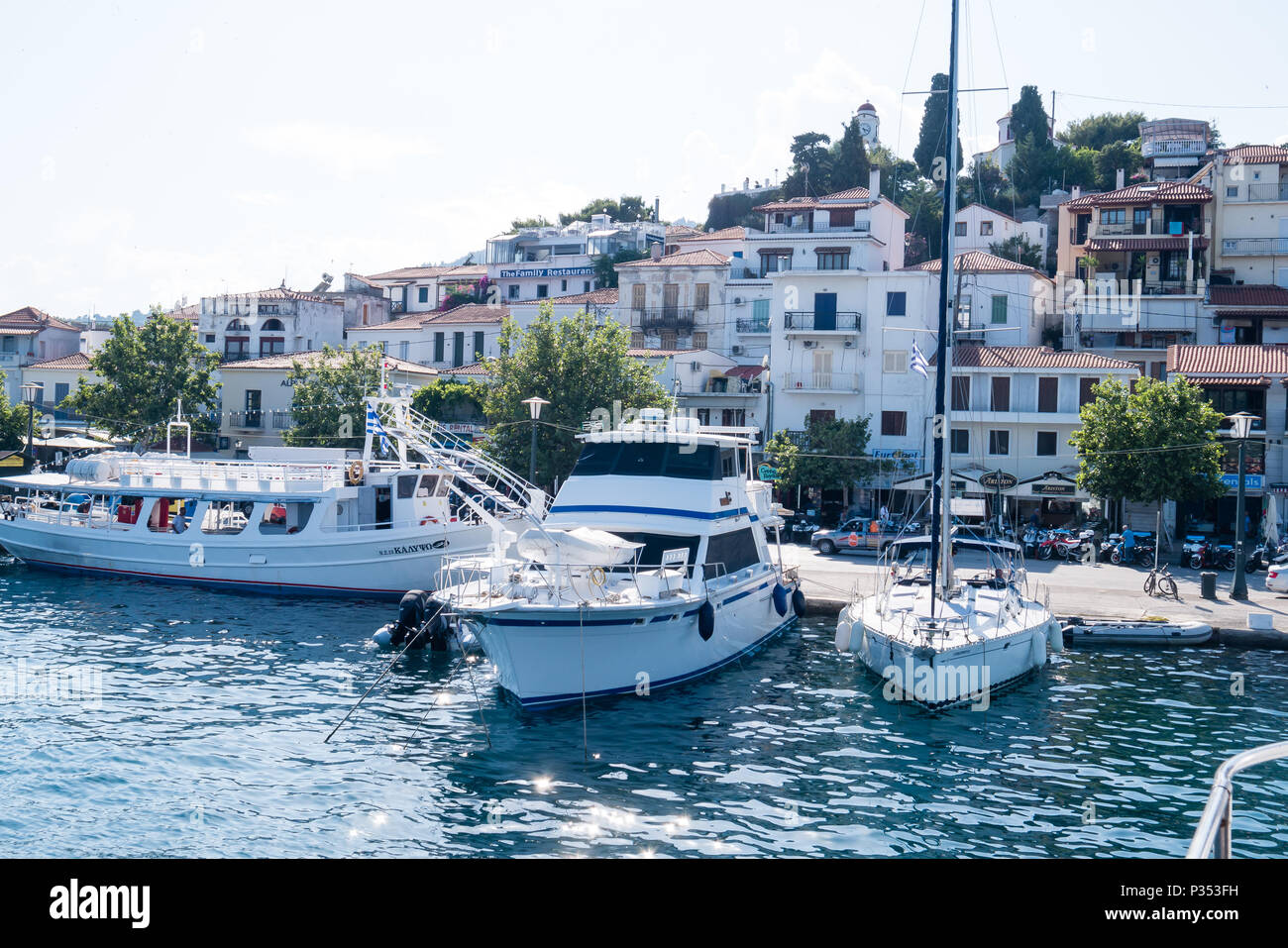 Yacht sailing in the greek islands Stock Photo - Alamy