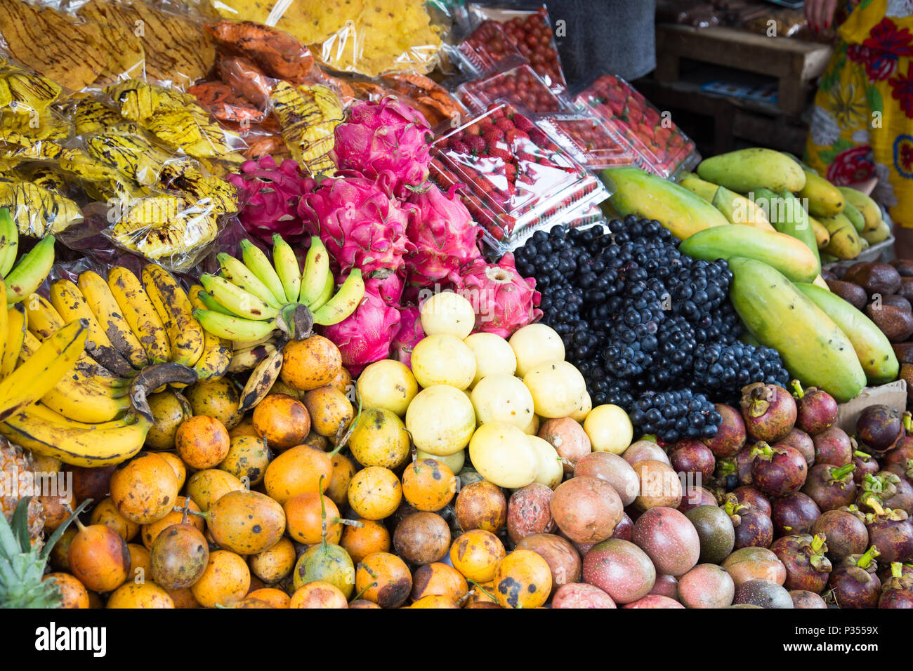Tropicale fruit hi-res stock photography and images - Alamy