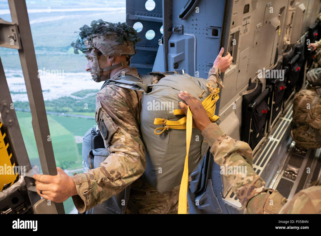 A U.S. Army 1st Battalion, 503rd Infantry Regiment, 173rd Airborne ...