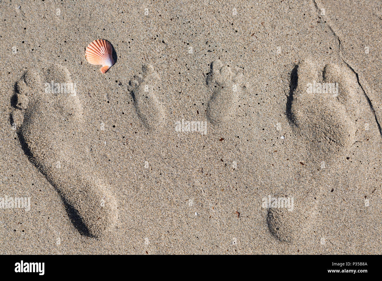 Child footprints hi-res stock photography and images - Alamy