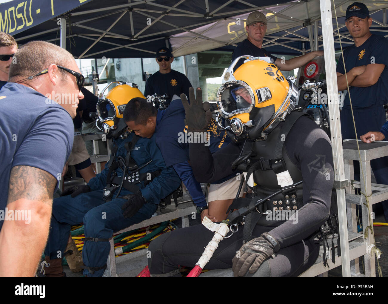 180615-N-MZ078-1085 PATTAYA, Thailand (June 15, 2018) - Navy Diver 2nd ...