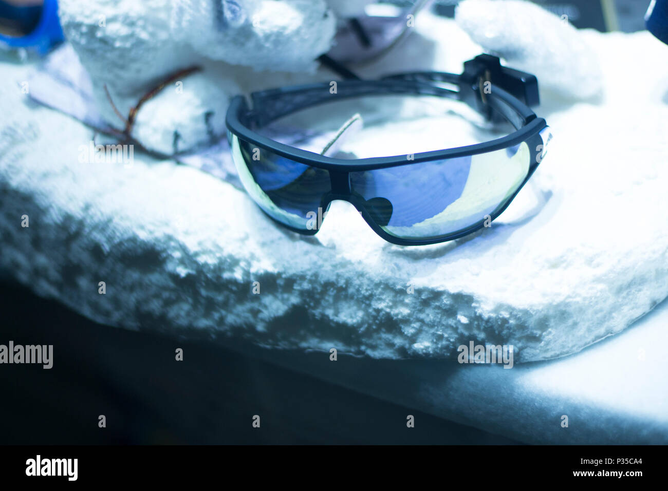 Modern high technology anti reflection ski and snowboard shop goggles ...