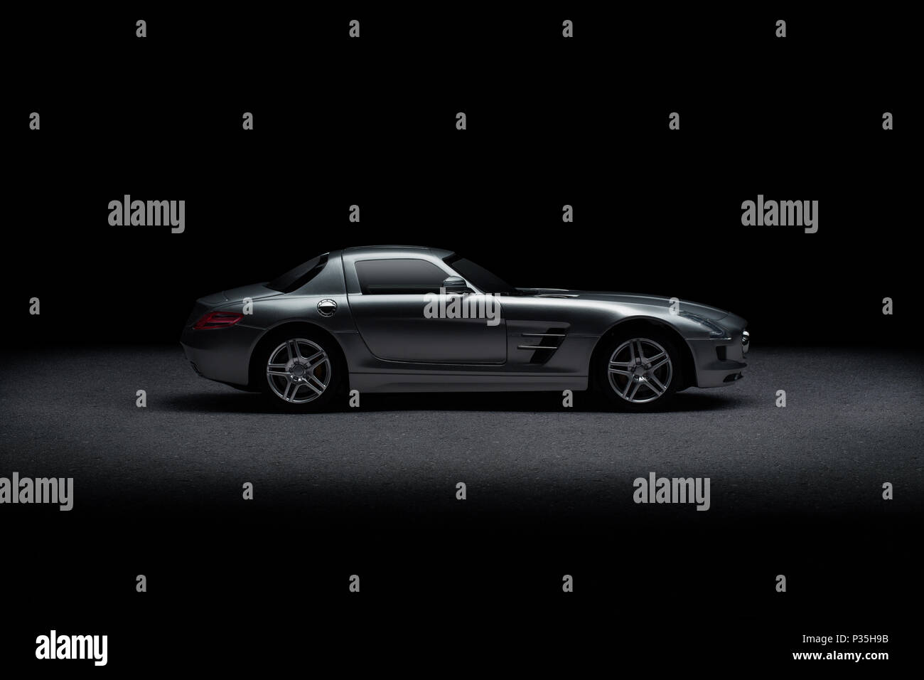 Silver Race Car High Resolution Stock Photography and Images - Alamy