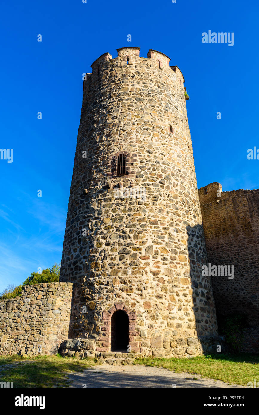 Vineyard watchtower hi-res stock photography and images - Alamy