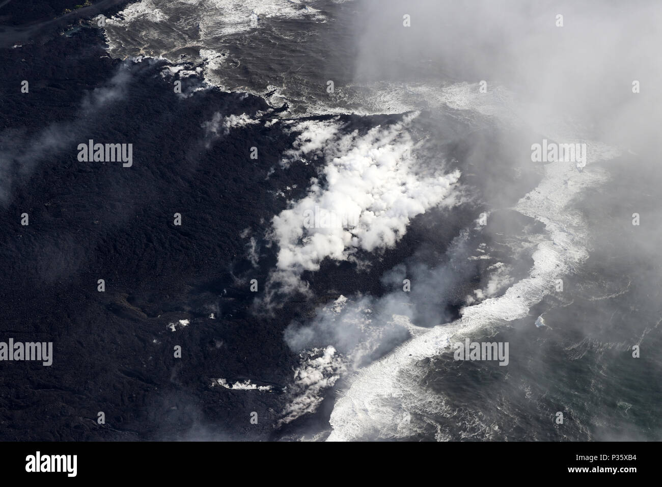 Ocean Entry of volcanic eruption of Kilauea volcano, Fissure 8, May ...
