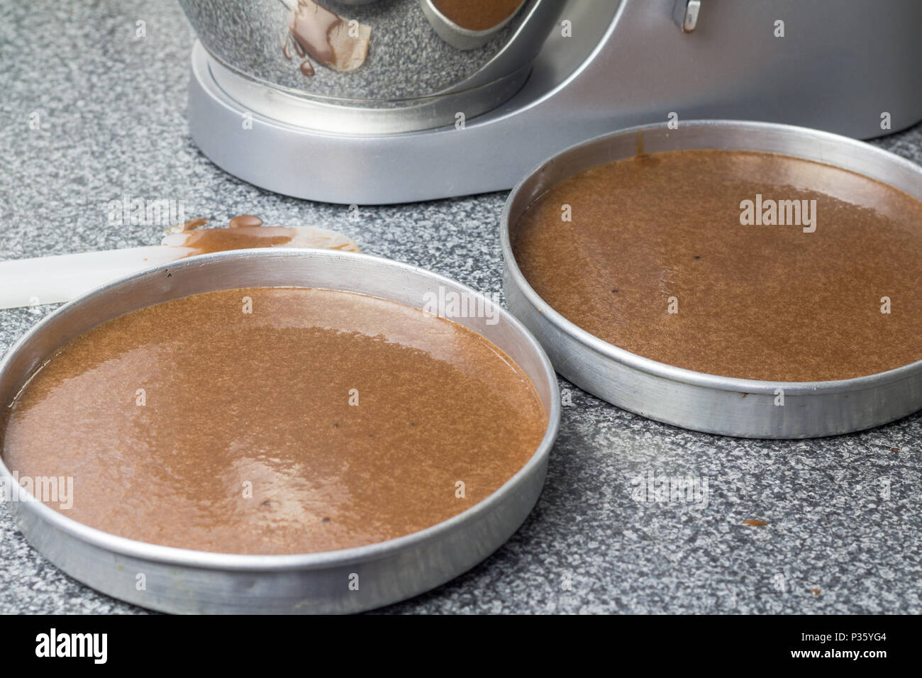 Mixer cake hi-res stock photography and images - Alamy