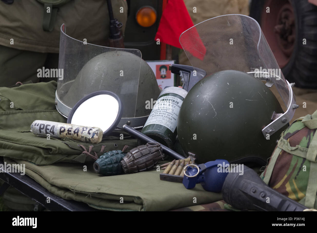 Equipment for bomb disposal unit Stock Photo - Alamy