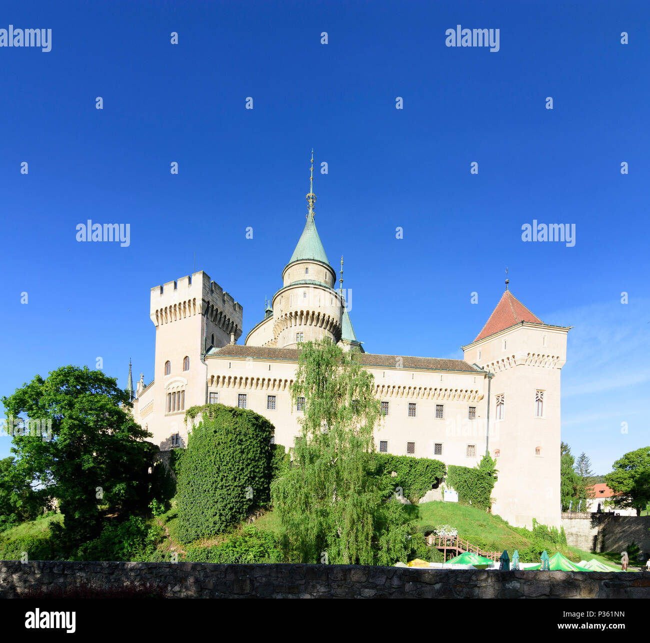 Bojnice (Weinitz): Bojnice Castle in Slovakia Stock Photo - Alamy