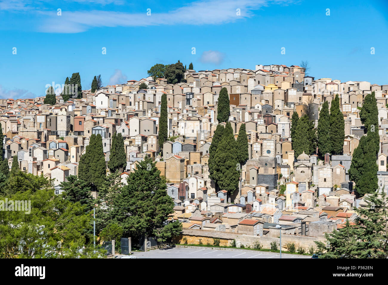 Ilakkiyam Endral Enna Sicily நண்டும்