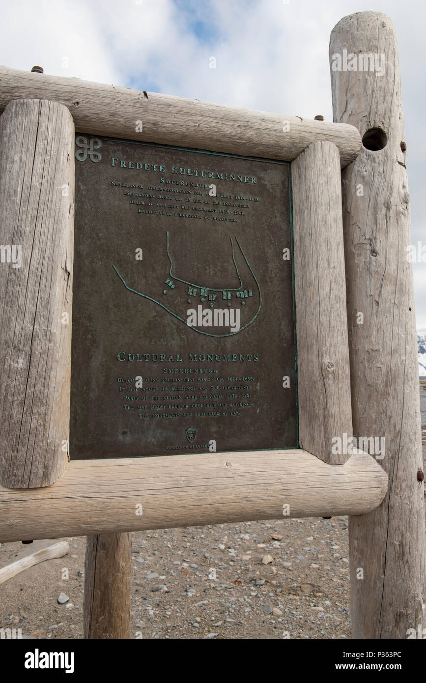 Norway, Svalbard, Spitsbergen, Amsterdam Island aka Amsterdamoya ...