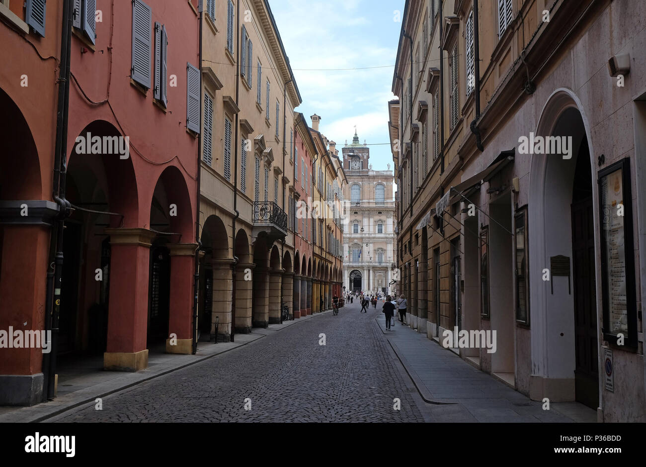 Modena city hi-res stock photography and images - Alamy