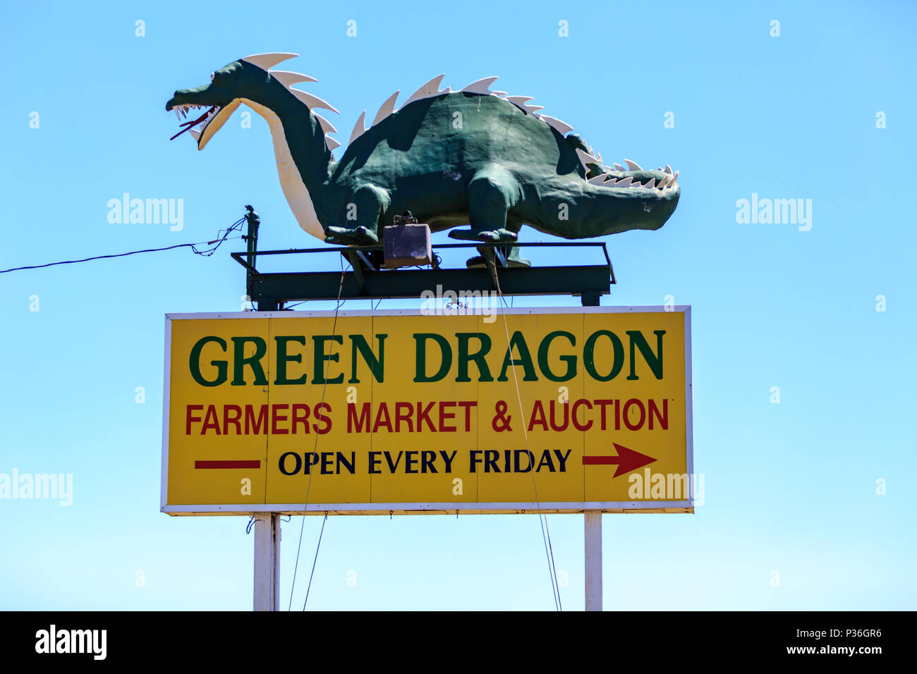 Ephrata, PA, USA - June 14, 2018: The Entrance sign to the Green Dragon ...