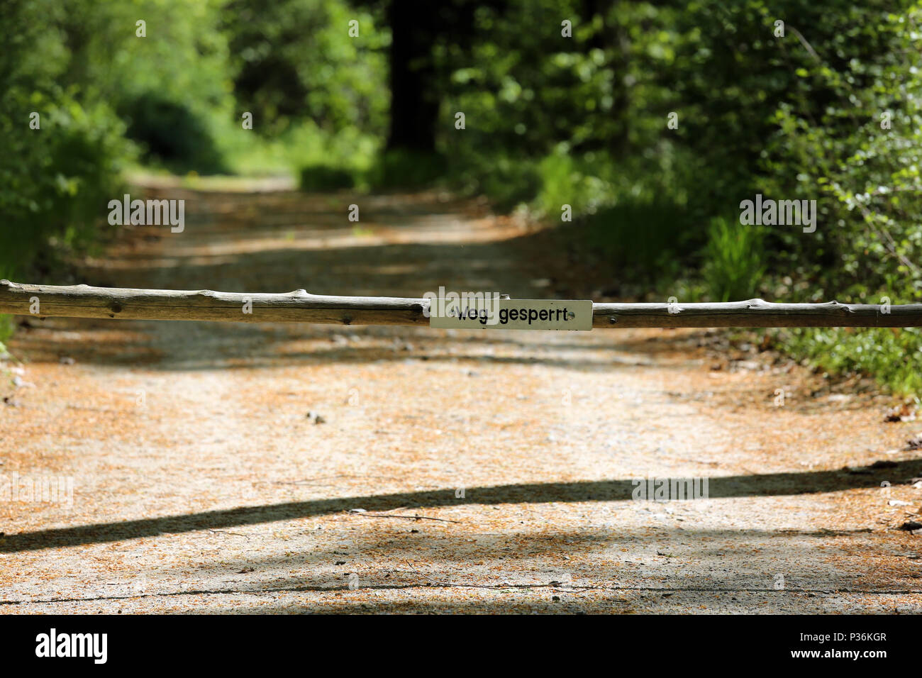 Blocked hi-res stock photography and images - Alamy
