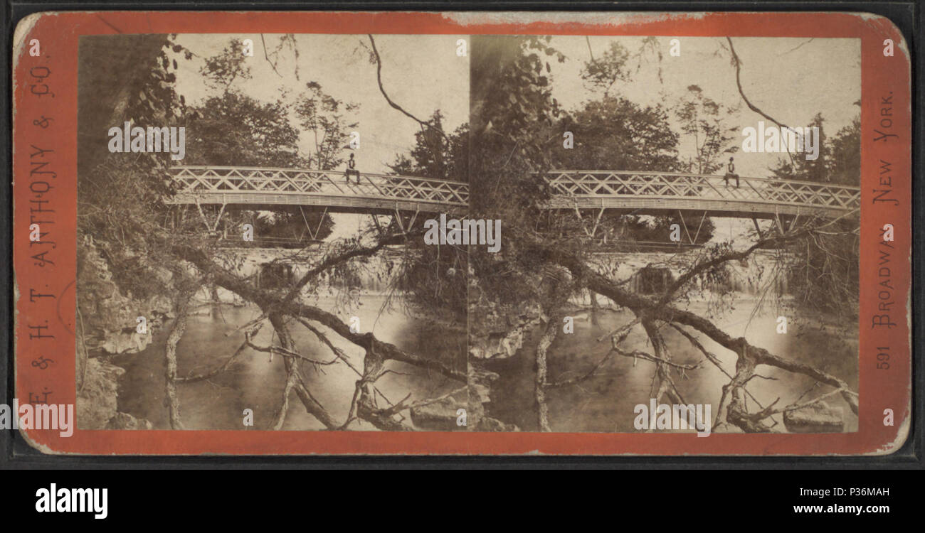 1st sister island bridge and hermits cascade hi-res stock photography ...