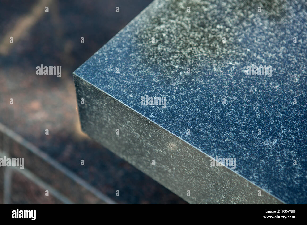 Facing material hi-res stock photography and images - Alamy