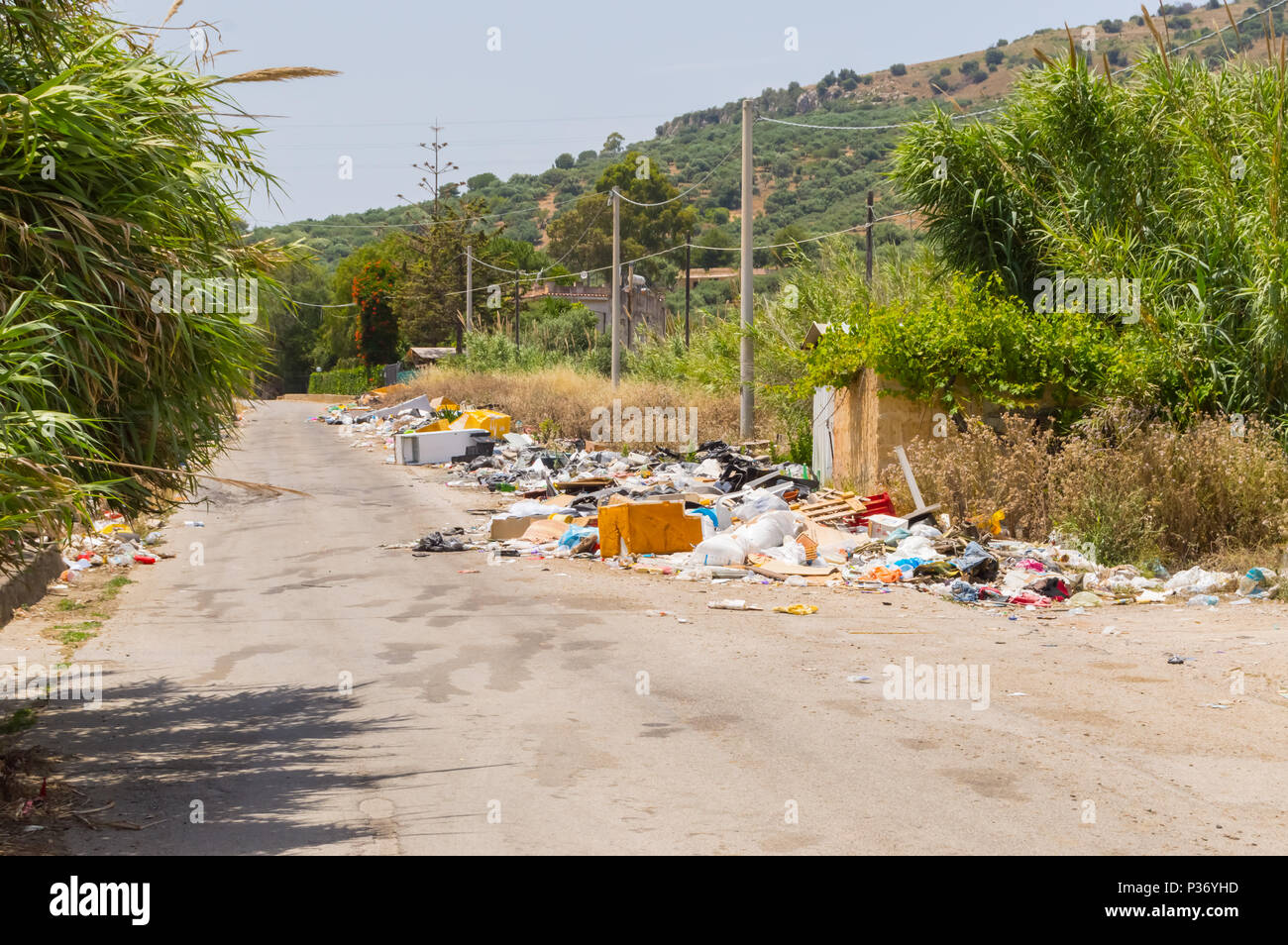 Garbage sicily hi-res stock photography and images - Alamy