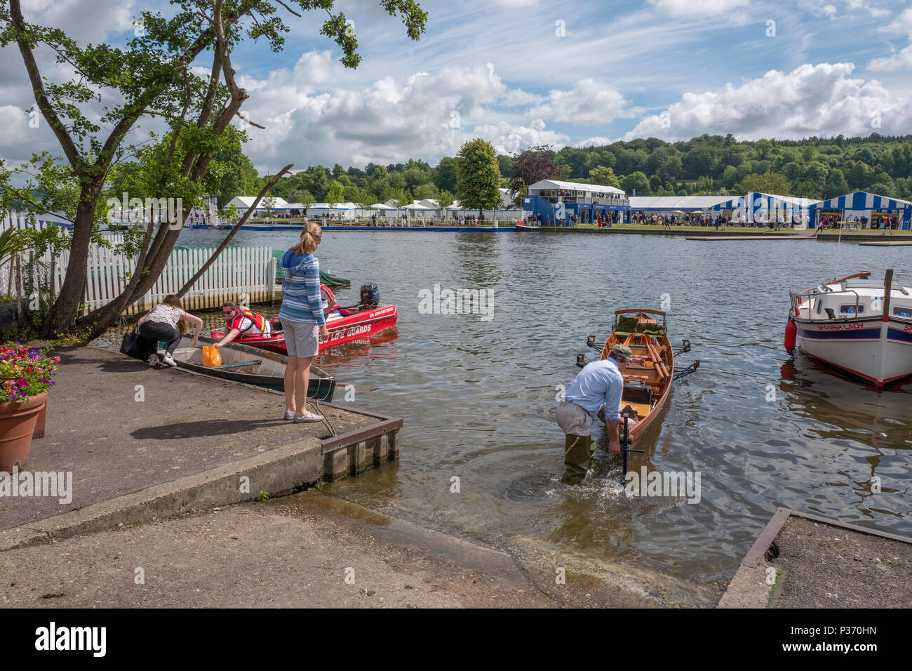 Henley reach © peter spurrier hi-res stock photography and images - Alamy