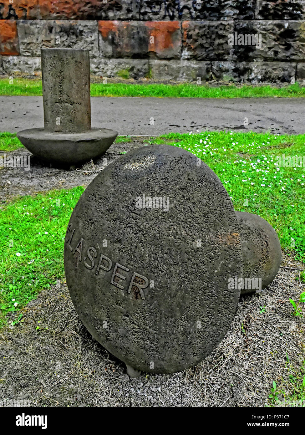 Gateshead works of art by the banks of the river Tyne giant rivets by ...