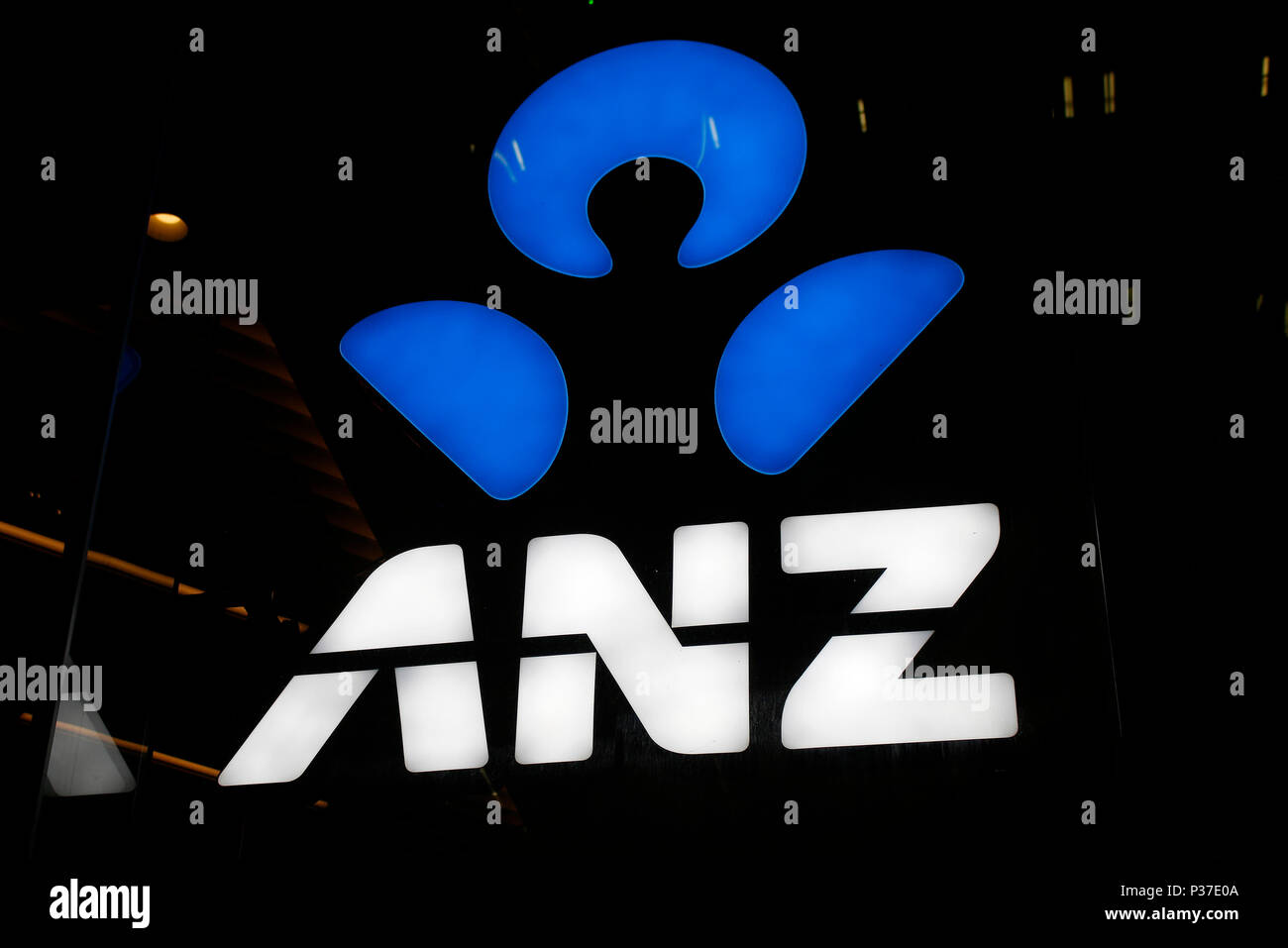 das Logo der Marke "ANZ", Sydney, Australia Stock Photo - Alamy