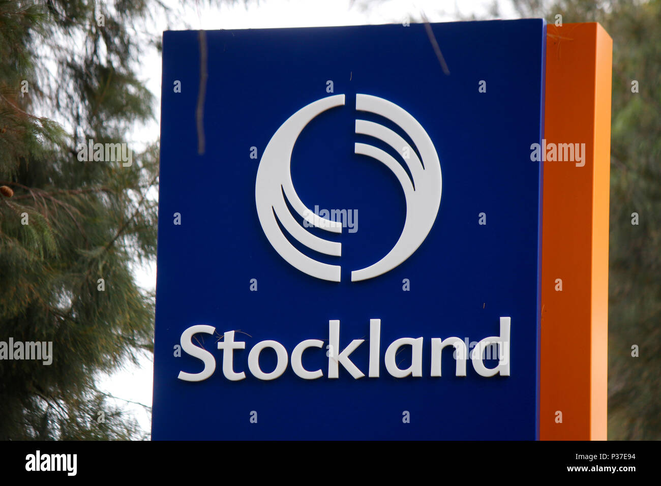 das Logo der Marke "Stockland", Sydney, Australia Stock Photo - Alamy