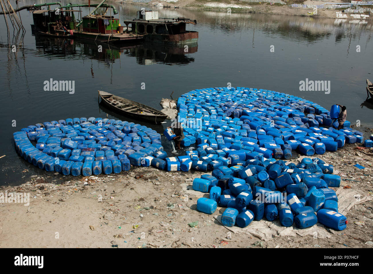 Chemical container litter hi-res stock photography and images - Alamy