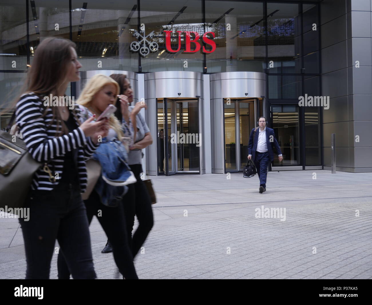 UBS headquarters 5 Broadgate, London, UK London, global financial ...