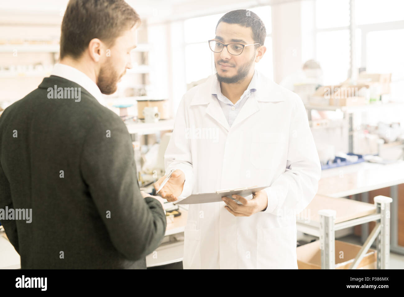 Productive team hi-res stock photography and images - Alamy