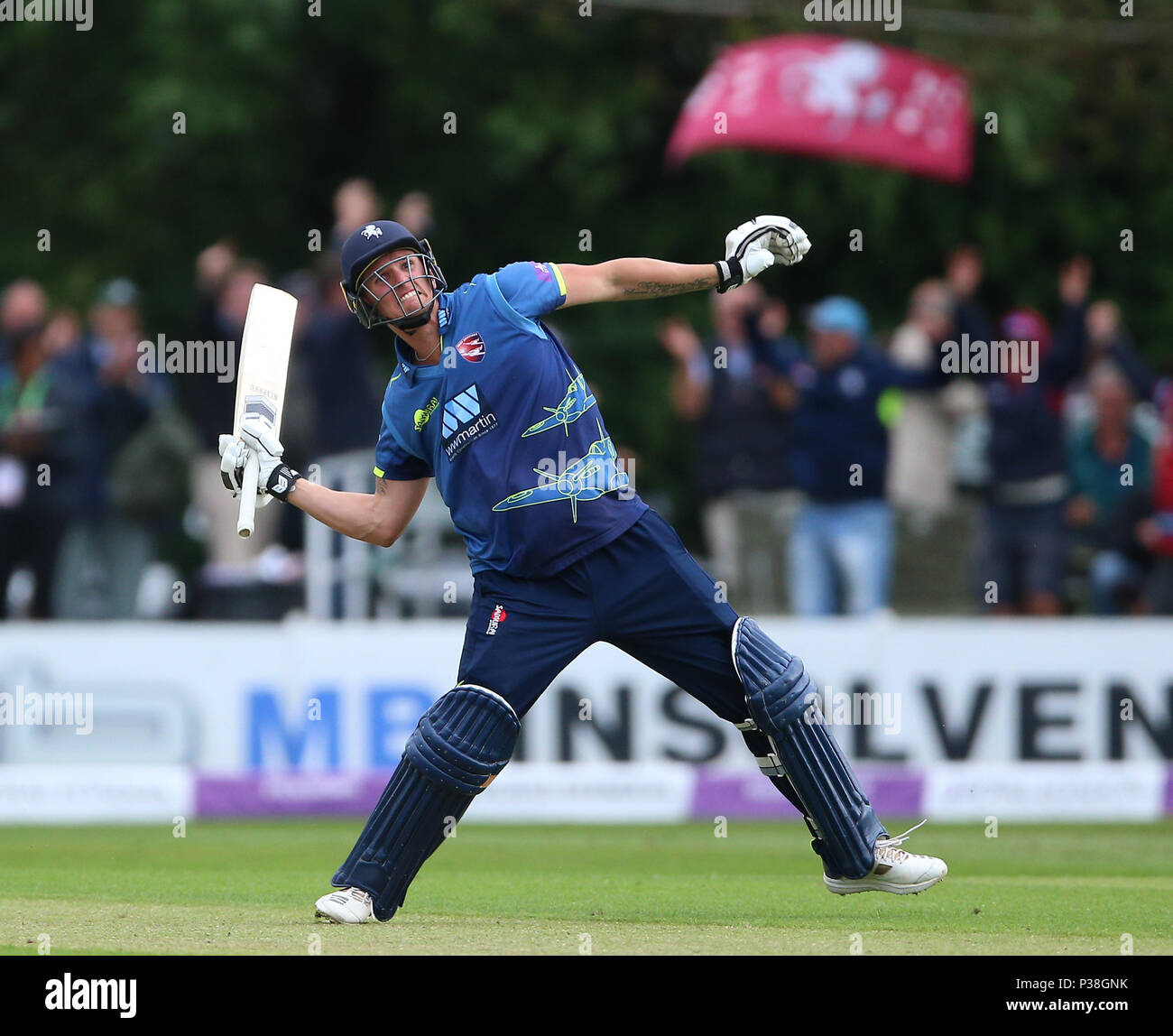 Harry podmore hi-res stock photography and images - Alamy