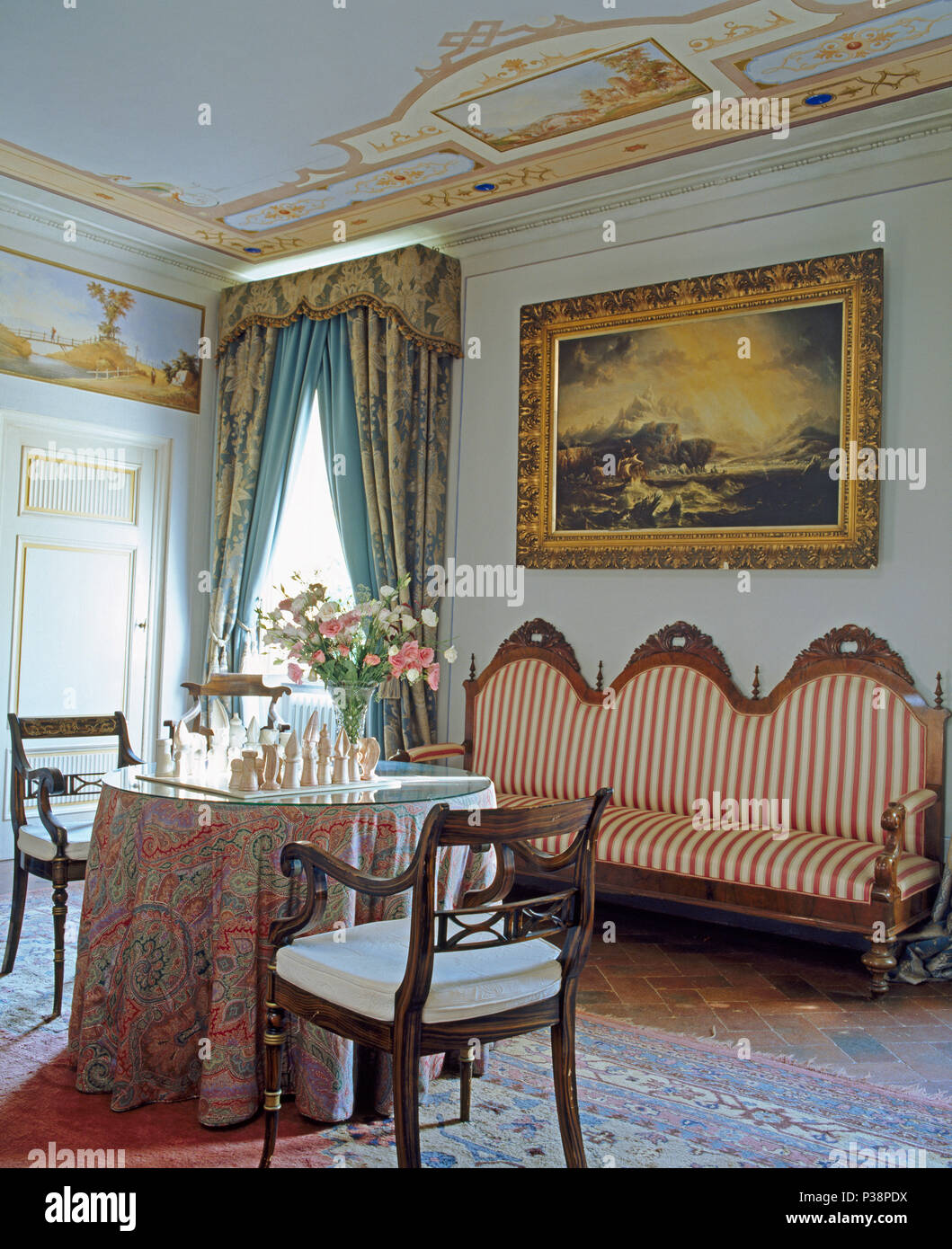 Tuscany italy tuscan furniture hi-res stock photography and images - Alamy