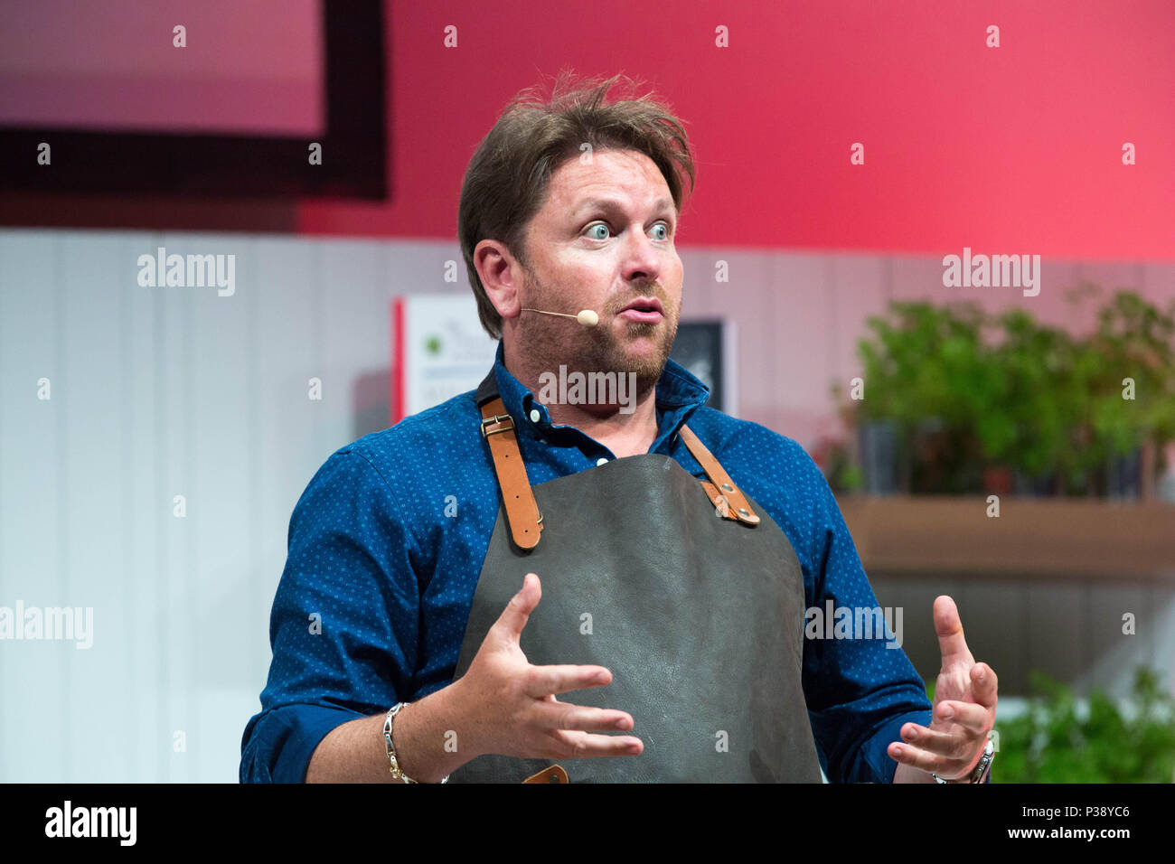 Big demo hi-res stock photography and images - Alamy